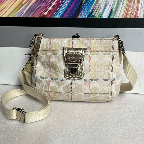 Coach | Bags | Coach Womens Multicolor C Signature Canvas Small ...